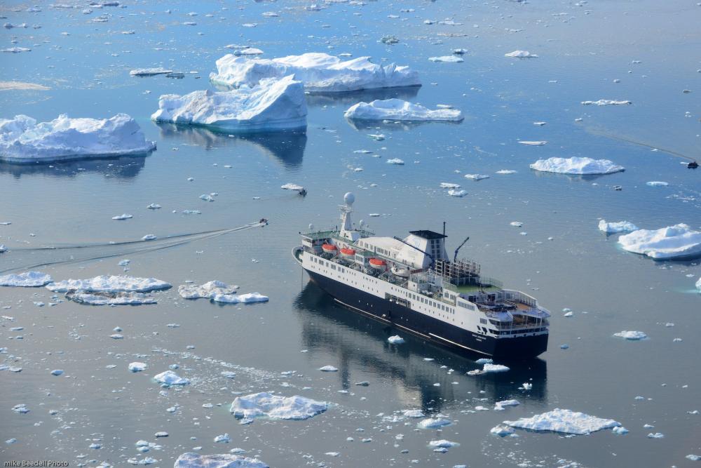 Ocean Endeavour - Small ship cruises in the Arctic