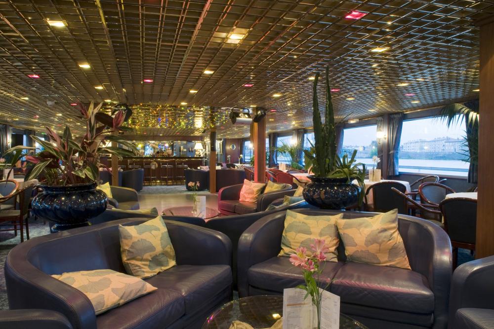 MS Mistral - Cruises along the romantic Rhine and Saone River