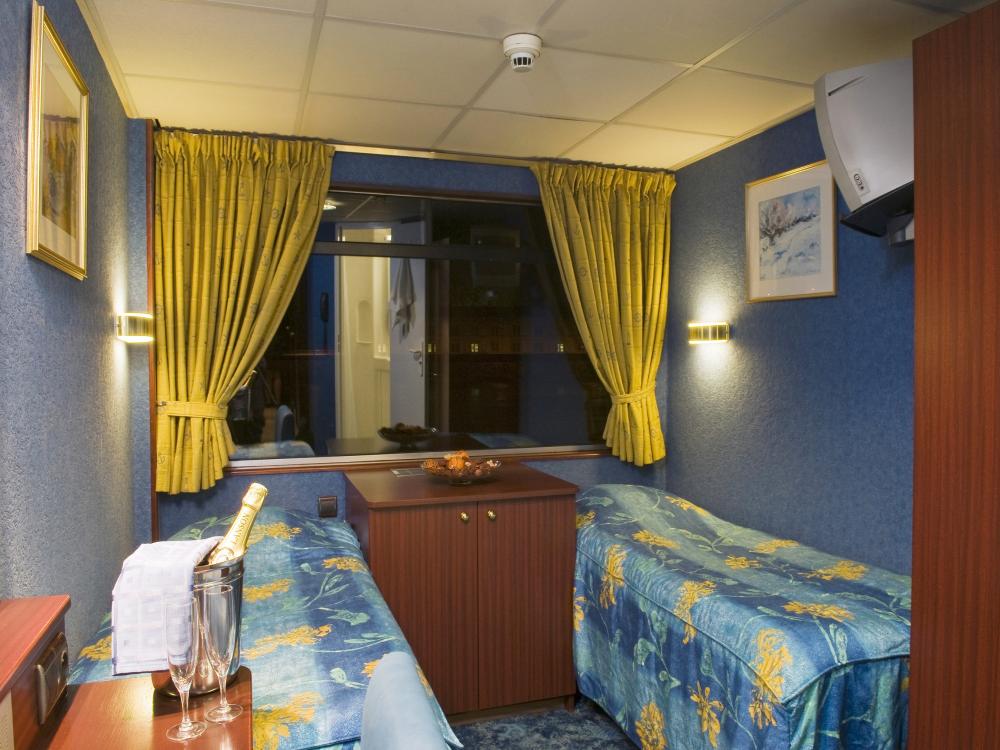 MS Mistral - Cruises along the romantic Rhine and Saone River