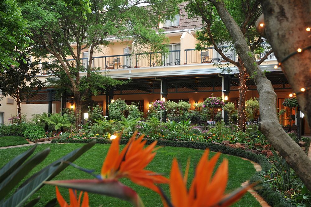 Protea Hotel Balalaika Sandton - Accommodations in northern South Africa.