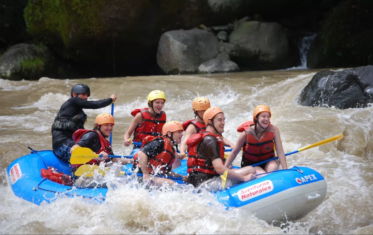 3 Reasons to Visit Costa Rica this Summer