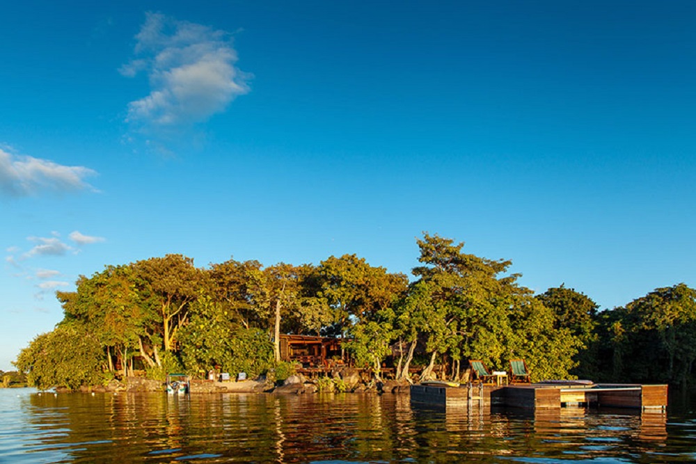 Jicaro Island Ecolodge - Enjoy a luxury Granada hotel on your Nicaragua ...