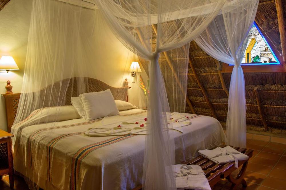 The Lodge at Uxmal - Hotels for our Mexico Tours