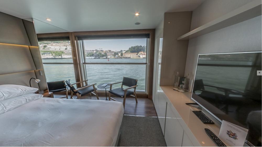 11-day cruise aboard Emerald Radiance sailing from Porto to Lisbon