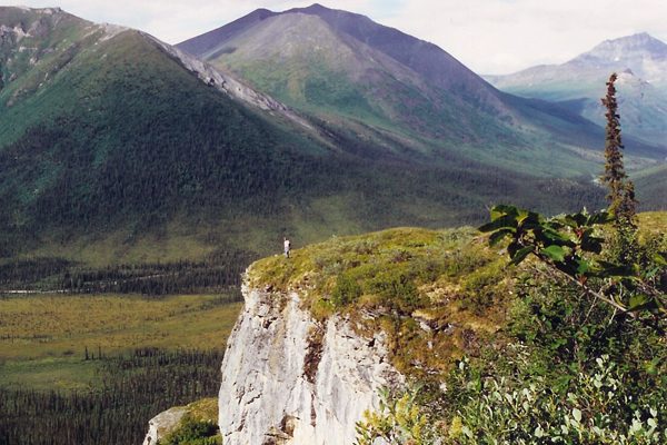 Bettles Lodge - Try this Bettles Hotel on your Alaska Tour