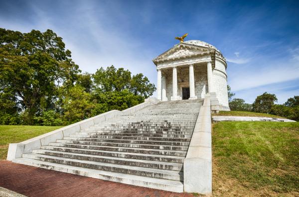 15-Day Mississippi River Cruise from St. Paul to New Orleans aboard ...