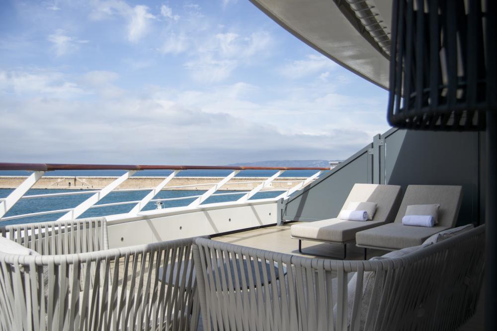 8-Day cruise from Toronto to Milwaukee aboard Le Bellot