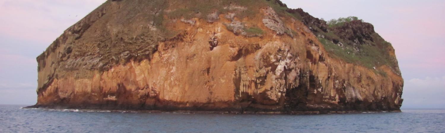 Daphne Island - Galapagos Travel Guide - Cruises that Visit Daphne