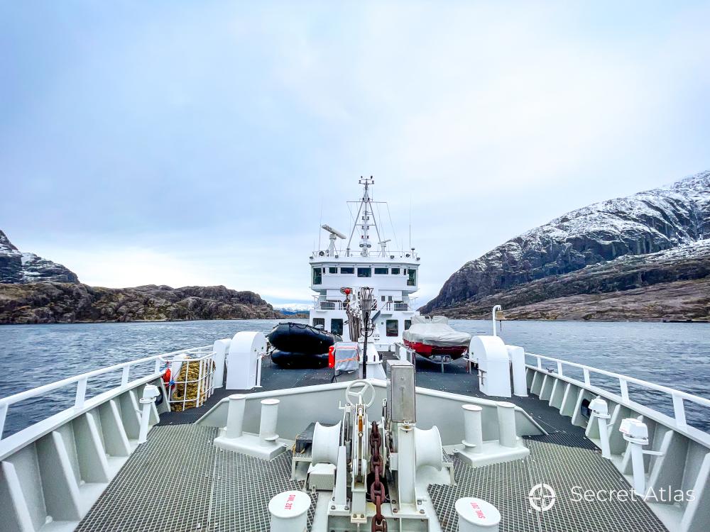 MV Explorer - High-end Small Svalbard Cruise Ship