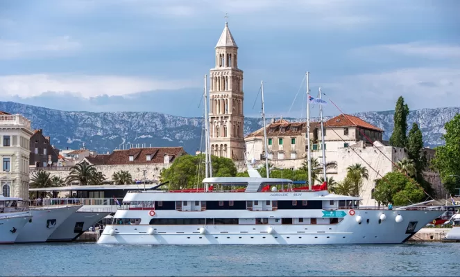Adriatic Sun Prices, Itineraries, Photos, Deck Plans, Cabins & Reviews ...