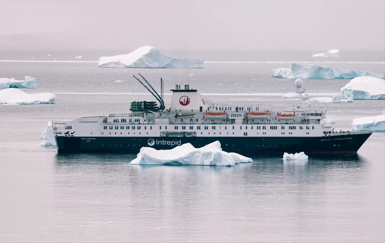 Ocean Endeavour - Small ship cruises in the Arctic