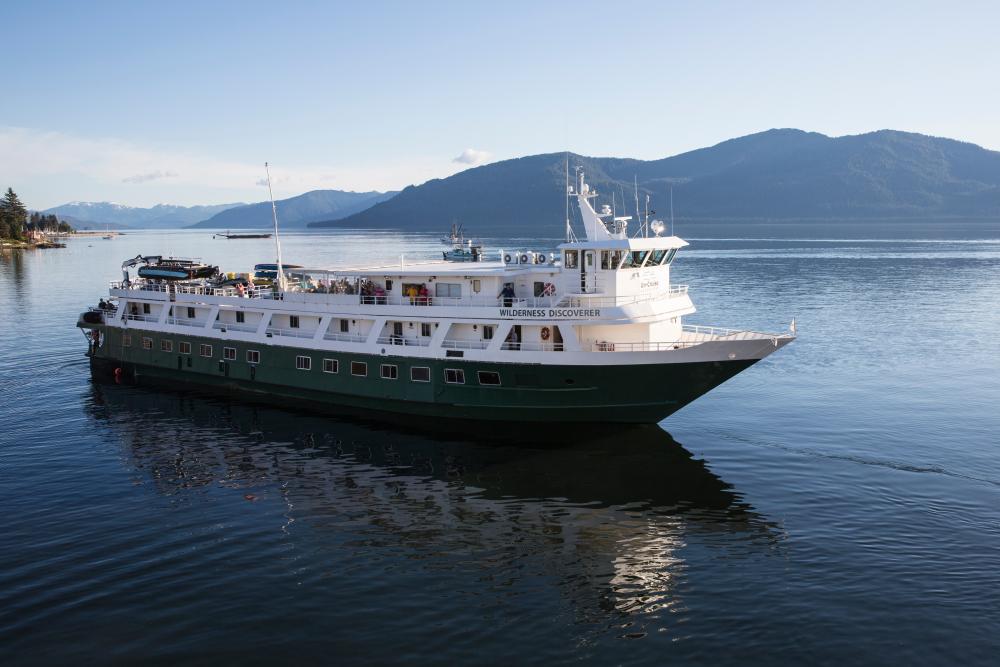 Alaska Cruises & Small Ship Alaskan Adventures