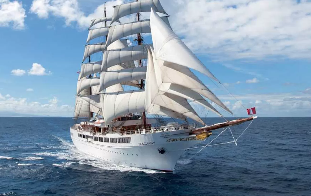 Sea Cloud II Prices, Itineraries, Photos, Deck Plans, Cabins & Reviews ...