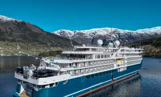 SH Diana Prices, Itineraries, Photos, Deck Plans, Cabins & Reviews 2024 ...