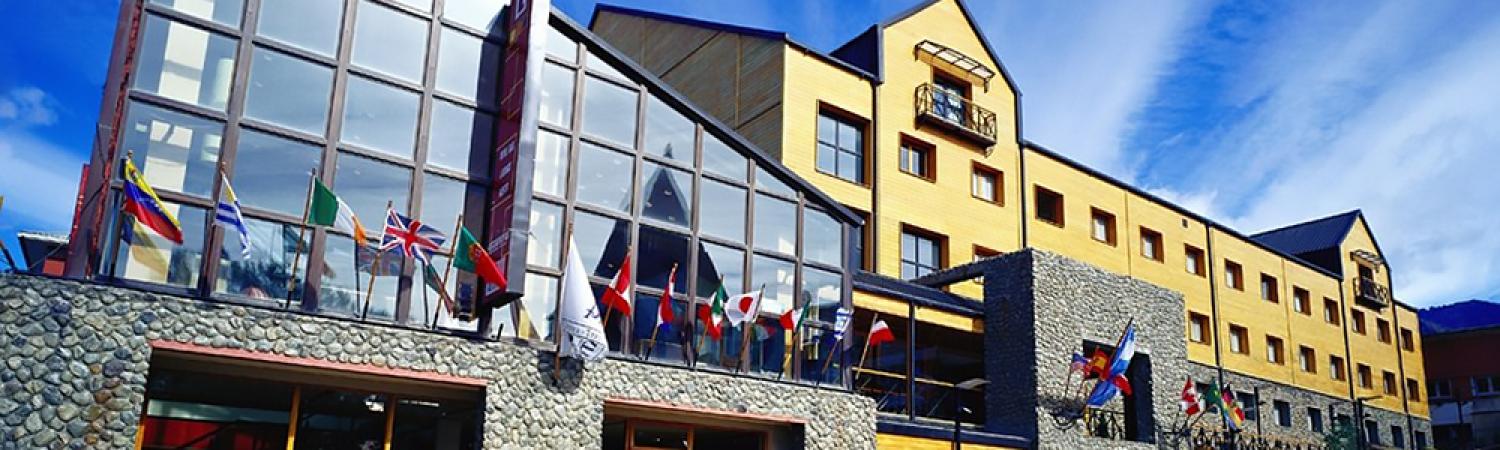 Hotel Albatros - Upgrade your Ushuaia hotel before your Antarctica tour
