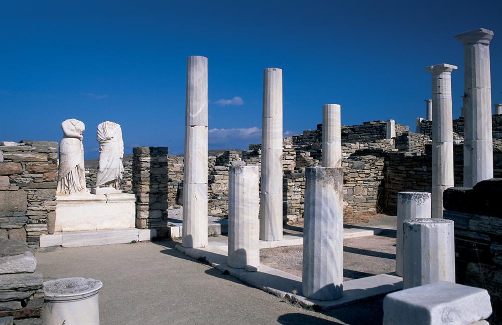 4 Best Beach Vacations in Delos for 2024-2025