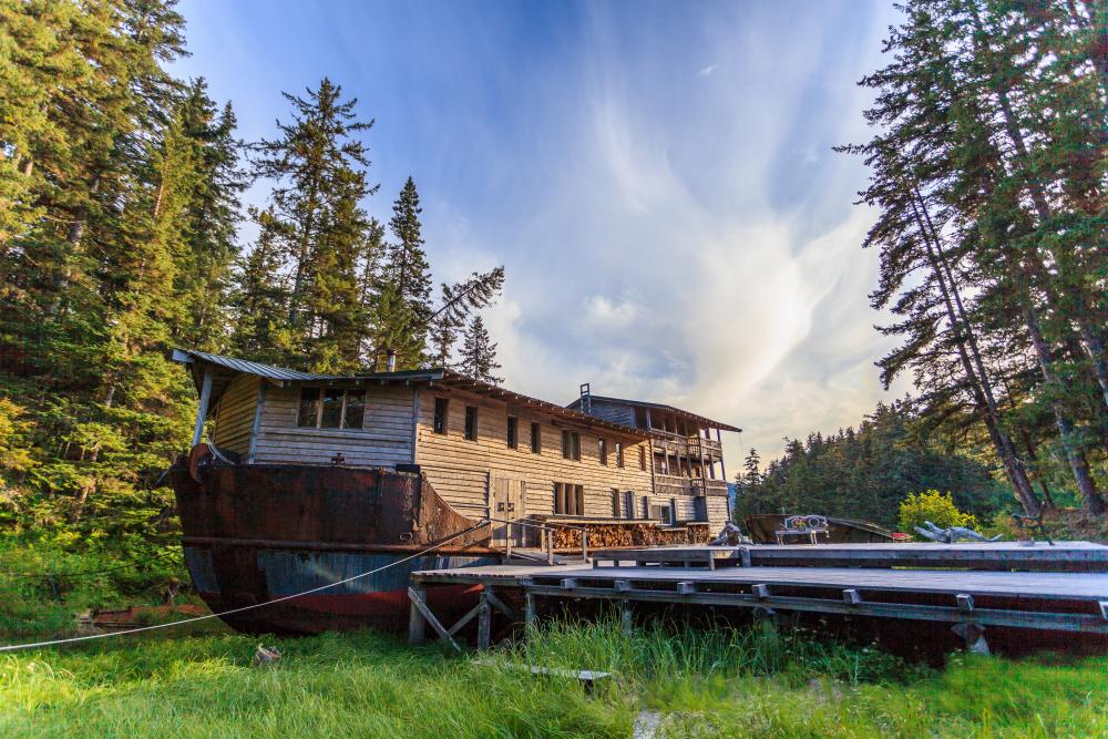 Tutka Bay Lodge - Remote Alaska Wilderness Lodge - Photos & Activities