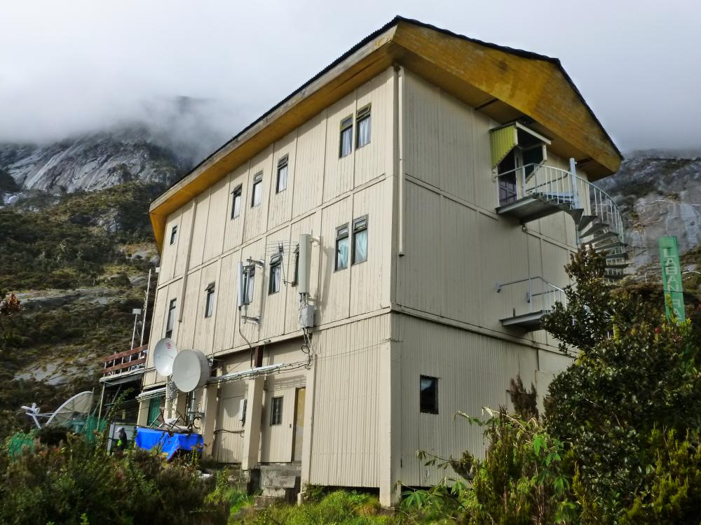 Mount Kinabalu, Borneo Hotels - Laban Rata Guesthouse